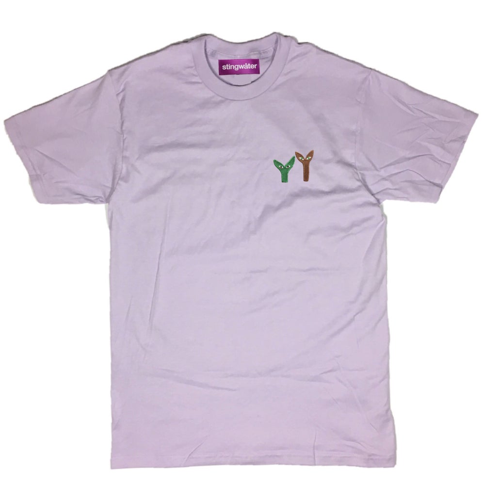 Aapi and Aya embroidered patch t-shirt lavender – stingwater